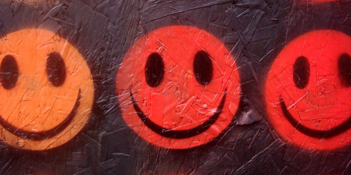 Practice Random Acts of Kindness to Celebrate World Smile Day | Moving ...